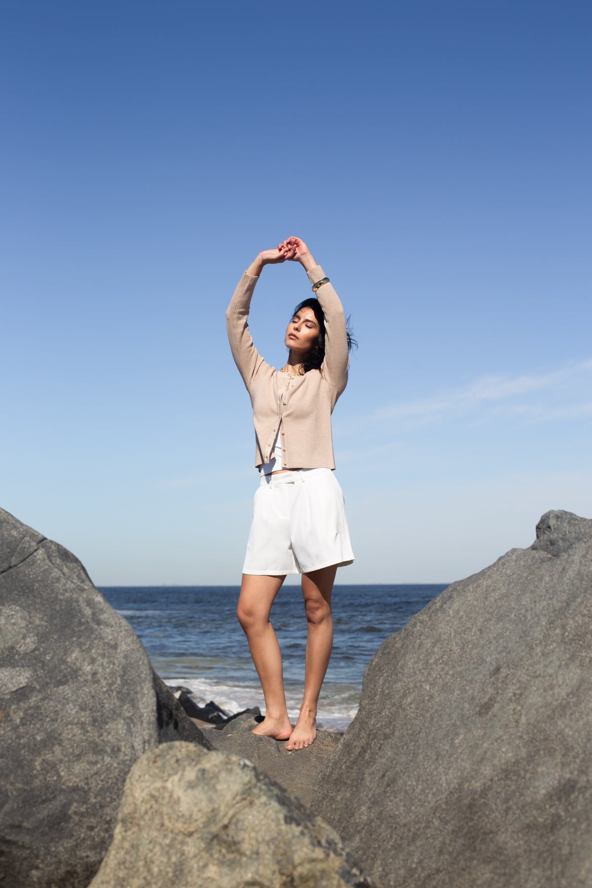 Cyrus Official Site | Modern Clothing for Women